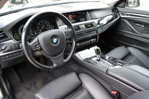 Grey BMW 520 2016 in Vilnius, with an engine capacity of 2.00 L and mileage of 281 thousand km for 12500 €, photo 24 on AUTOMOTO.COM.LV