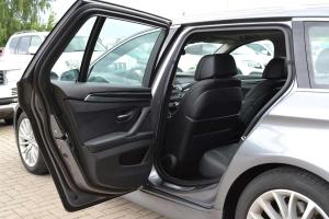 Grey BMW 520 2016 in Vilnius, with an engine capacity of 2.00 L and mileage of 281 thousand km for 12500 €, photo 27 on AUTOMOTO.COM.LV