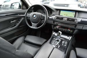 Grey BMW 520 2016 in Vilnius, with an engine capacity of 2.00 L and mileage of 281 thousand km for 12500 €, photo 37 on AUTOMOTO.COM.LV
