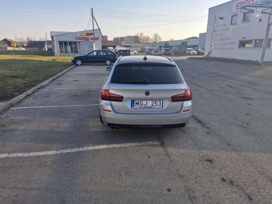 Pelēks BMW 520 2016 Jonava, ar dzinēja tilpumu 2.00 L un nobraukumu 350 tūkst. km par 7999 €, foto 11 vietnē AUTOMOTO.COM.LV
