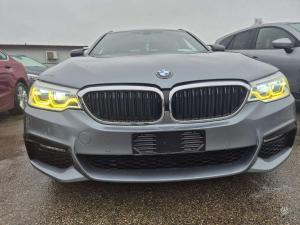 Grey BMW 520 2017 in Utena, with an engine capacity of 2.00 L and mileage of 263 thousand km for 17850 €, photo 4 on AUTOMOTO.COM.LV