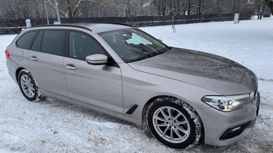 Pelēks BMW 520 2017 Kauņa, ar dzinēja tilpumu 2.00 L un nobraukumu 296 tūkst. km par 17500 €, foto 4 vietnē AUTOMOTO.COM.LV