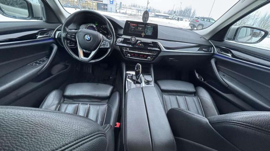 Pelēks BMW 520 2017 Kauņa, ar dzinēja tilpumu 2.00 L un nobraukumu 296 tūkst. km par 17500 €, foto 8 vietnē AUTOMOTO.COM.LV