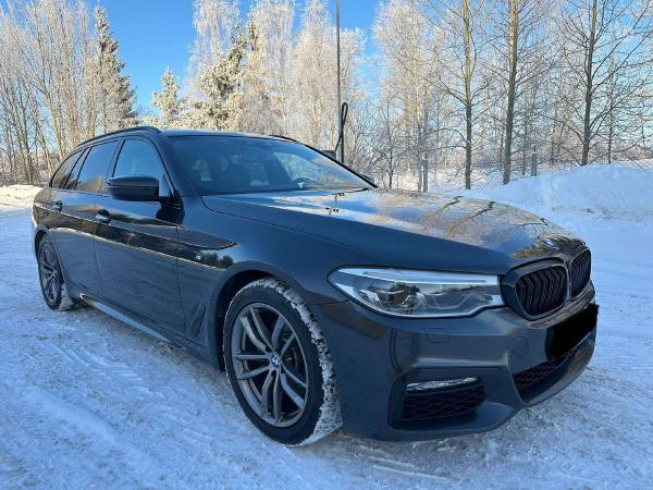 Grey BMW 520 2017 in Siauliai, with an engine capacity of 2.00 L and mileage of 196 thousand km for 19600 €, photo 3 on AUTOMOTO.COM.LV