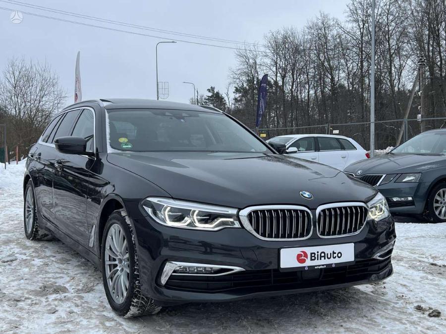 Pelēks BMW 520 2017 Utena, ar dzinēja tilpumu 2.00 L un nobraukumu 307 tūkst. km par 15750 €, foto 1 vietnē AUTOMOTO.COM.LV