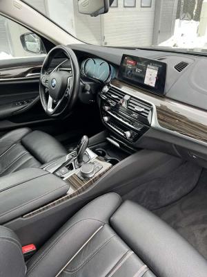 Pelēks BMW 520 2017 Utena, ar dzinēja tilpumu 2.00 L un nobraukumu 307 tūkst. km par 15750 €, foto 28 vietnē AUTOMOTO.COM.LV