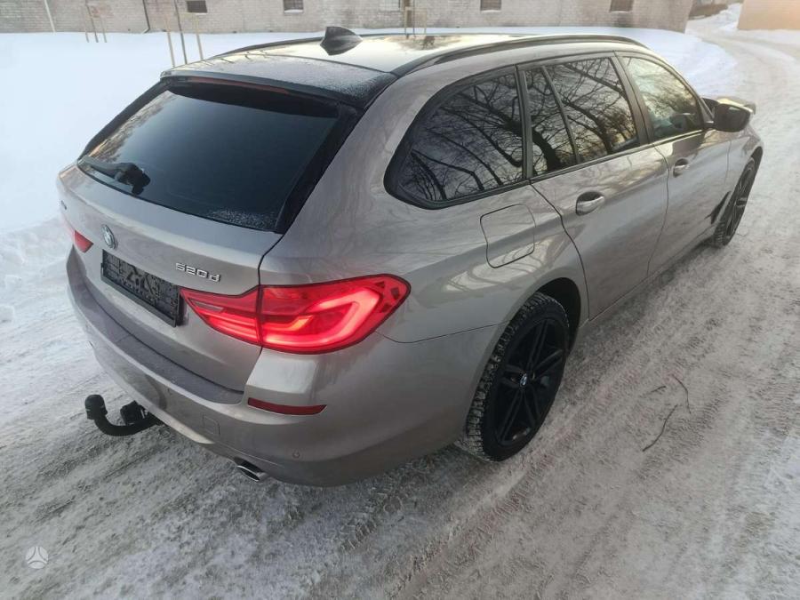 Pelēks BMW 520 2017 Raseiniai, ar dzinēja tilpumu 2.00 L un nobraukumu 370 tūkst. km par 8900 €, foto 3 vietnē AUTOMOTO.COM.LV