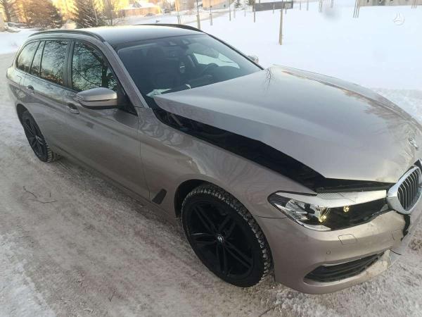Grey BMW 520 2017 in Raseiniai, with an engine capacity of 2.00 L and mileage of 370 thousand km for 8900 €, photo 4 on AUTOMOTO.COM.LV