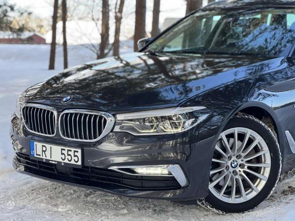 Pelēks BMW 520 2017 Utena, ar dzinēja tilpumu 2.00 L un nobraukumu 297 tūkst. km par 16450 €, foto 4 vietnē AUTOMOTO.COM.LV