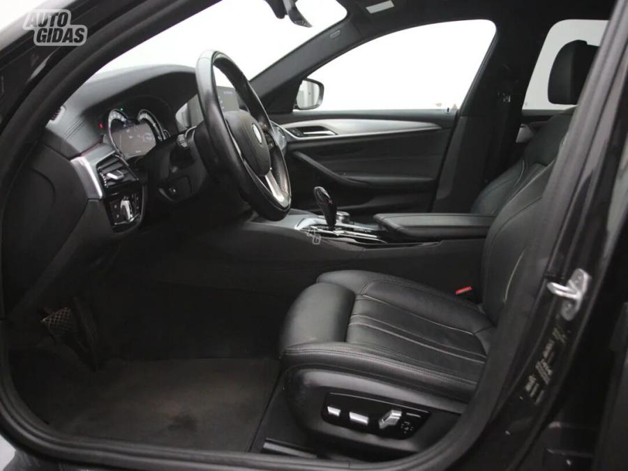 Pelēks BMW 520 2017 Viļņa, ar dzinēja tilpumu 2.00 L un nobraukumu 186 tūkst. km par 18999 €, foto 5 vietnē AUTOMOTO.COM.LV