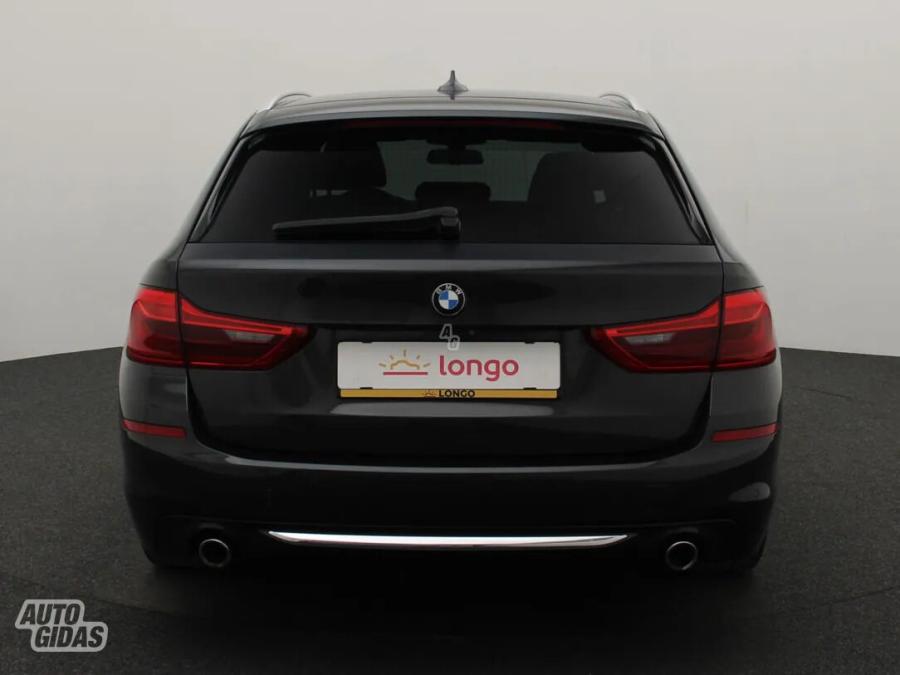Pelēks BMW 520 2017 Viļņa, ar dzinēja tilpumu 2.00 L un nobraukumu 186 tūkst. km par 18999 €, foto 6 vietnē AUTOMOTO.COM.LV