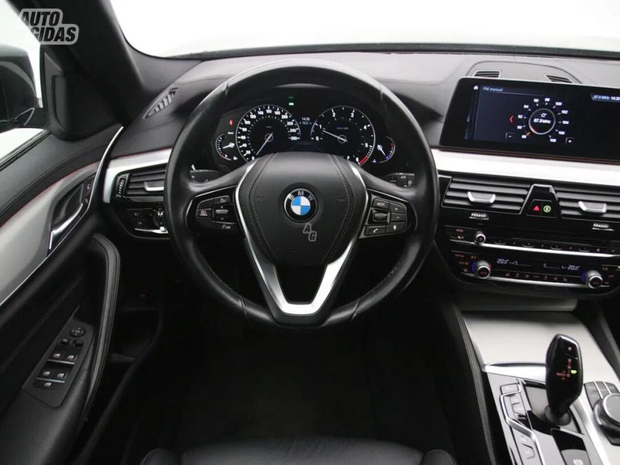 Pelēks BMW 520 2017 Viļņa, ar dzinēja tilpumu 2.00 L un nobraukumu 186 tūkst. km par 18999 €, foto 18 vietnē AUTOMOTO.COM.LV
