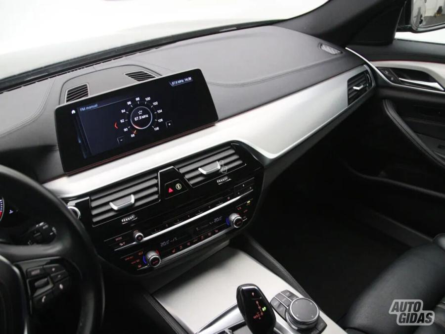 Pelēks BMW 520 2017 Viļņa, ar dzinēja tilpumu 2.00 L un nobraukumu 186 tūkst. km par 18999 €, foto 22 vietnē AUTOMOTO.COM.LV