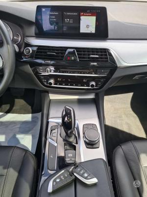 Pelēks BMW 520 2017 Kauņa, ar dzinēja tilpumu 2.00 L un nobraukumu 149 tūkst. km par 16750 €, foto 26 vietnē AUTOMOTO.COM.LV
