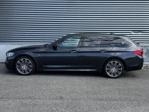 Grey BMW 520 2017 in Riga, with an engine capacity of 2.00 L and mileage of 325 thousand km for 16900 €, photo 3 on AUTOMOTO.COM.LV