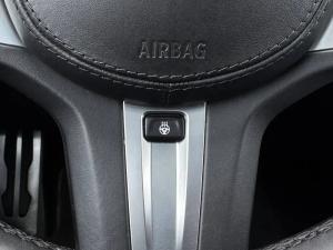 Grey BMW 520 2017 in Riga, with an engine capacity of 2.00 L and mileage of 325 thousand km for 16900 €, photo 28 on AUTOMOTO.COM.LV