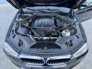Grey BMW 520 2017 in Kaunas, with an engine capacity of 2.00 L and mileage of 287 thousand km for 17400 €, photo 15 on AUTOMOTO.COM.LV