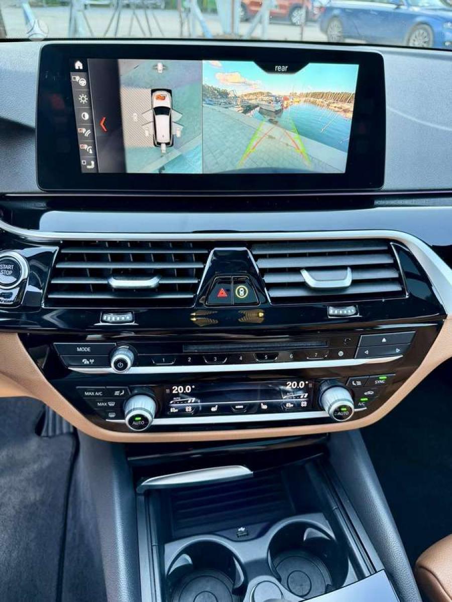 Grey BMW 520 2017 in Kaunas, with an engine capacity of 2.00 L and mileage of 287 thousand km for 17400 €, photo 25 on AUTOMOTO.COM.LV