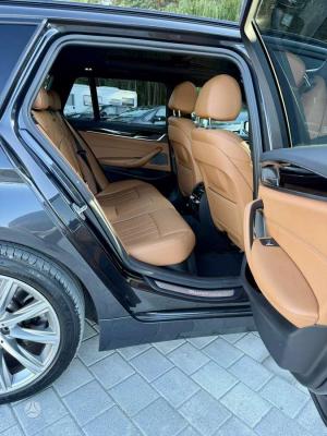 Grey BMW 520 2017 in Kaunas, with an engine capacity of 2.00 L and mileage of 287 thousand km for 17400 €, photo 36 on AUTOMOTO.COM.LV