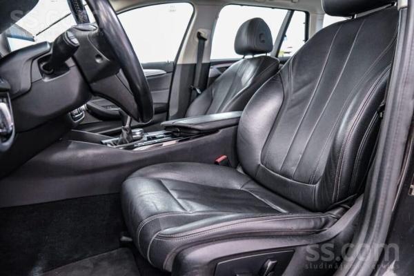 Grey BMW 520 2017 in Riga, with an engine capacity of 2.00 L and mileage of 270 thousand km for 13990 €, photo 5 on AUTOMOTO.COM.LV