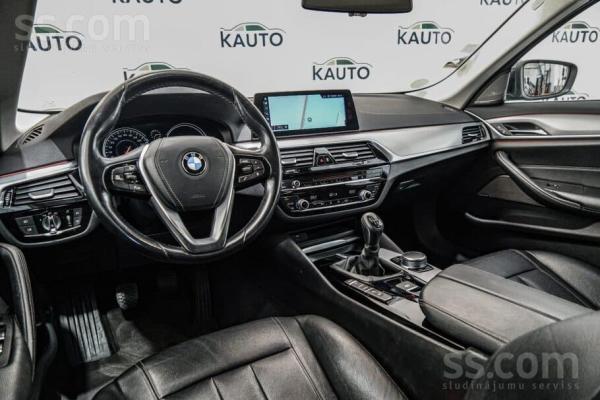 Grey BMW 520 2017 in Riga, with an engine capacity of 2.00 L and mileage of 270 thousand km for 13990 €, photo 6 on AUTOMOTO.COM.LV
