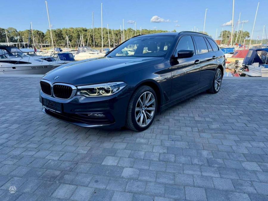 Grey BMW 520 2017 in Kaunas, with an engine capacity of 2.00 L and mileage of 287 thousand km for 16900 €, photo 7 on AUTOMOTO.COM.LV
