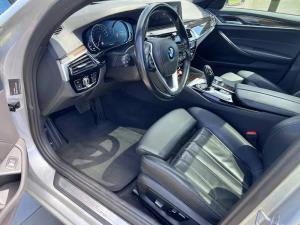Pelēks BMW 520 2017 Jūrmala, ar dzinēja tilpumu 2.00 L un nobraukumu 261 tūkst. km par 16990 €, foto 10 vietnē AUTOMOTO.COM.LV