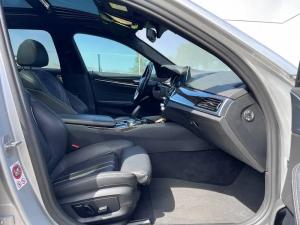 Pelēks BMW 520 2017 Jūrmala, ar dzinēja tilpumu 2.00 L un nobraukumu 261 tūkst. km par 16990 €, foto 13 vietnē AUTOMOTO.COM.LV