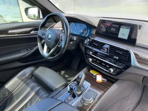 Pelēks BMW 520 2017 Jūrmala, ar dzinēja tilpumu 2.00 L un nobraukumu 261 tūkst. km par 16990 €, foto 14 vietnē AUTOMOTO.COM.LV