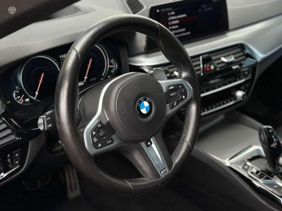 Pelēks BMW 520 2017 Kauņa, ar dzinēja tilpumu 2.00 L un nobraukumu 198 tūkst. km par 19980 €, foto 10 vietnē AUTOMOTO.COM.LV