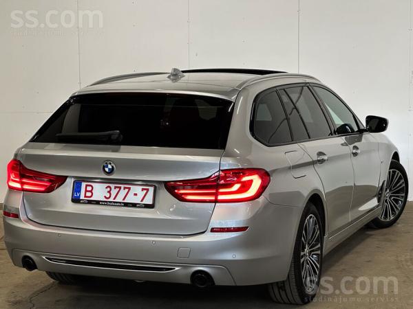 Grey BMW 520 2017 in Jurmala, with an engine capacity of 2.00 L and mileage of 261 thousand km for 16990 €, photo 10 on AUTOMOTO.COM.LV