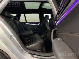 Grey BMW 520 2017 in Jurmala, with an engine capacity of 2.00 L and mileage of 261 thousand km for 16990 €, photo 23 on AUTOMOTO.COM.LV