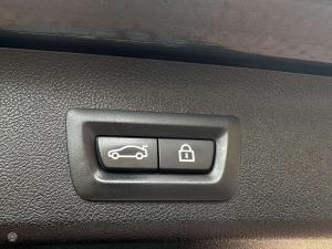 Grey BMW 520 2017 in Kelme, with an engine capacity of 2.00 L and mileage of 206 thousand km for 18500 €, photo 21 on AUTOMOTO.COM.LV