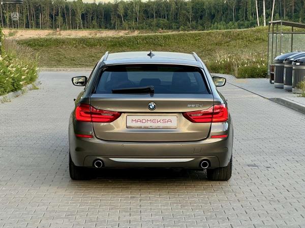 Pelēks BMW 520 2017 Viļņa, ar dzinēja tilpumu 2.00 L un nobraukumu 189 tūkst. km par 15590 €, foto 7 vietnē AUTOMOTO.COM.LV