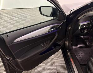 Pelēks BMW 520 2017 Marijampole, ar dzinēja tilpumu 2.00 L un nobraukumu 238 tūkst. km par 17850 €, foto 28 vietnē AUTOMOTO.COM.LV