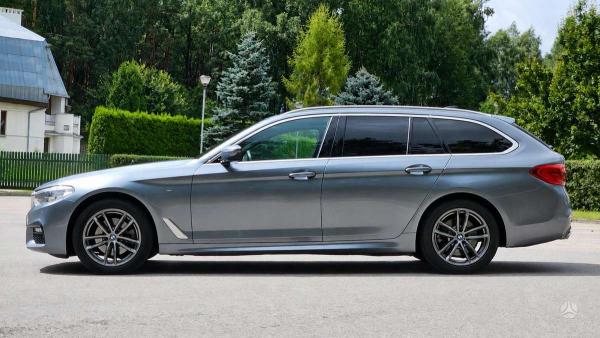 Pelēks BMW 520 2017 Elektrėnai, ar dzinēja tilpumu 2.00 L un nobraukumu 197 tūkst. km par 18800 €, foto 3 vietnē AUTOMOTO.COM.LV