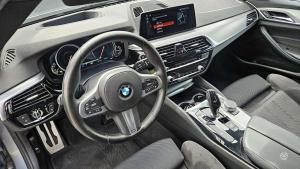 Grey BMW 520 2017 in Elektrenai, with an engine capacity of 2.00 L and mileage of 197 thousand km for 18800 €, photo 17 on AUTOMOTO.COM.LV