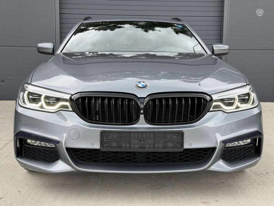 Pelēks BMW 520 2017 Utena, ar dzinēja tilpumu 2.00 L un nobraukumu 225 tūkst. km par 17800 €, foto 4 vietnē AUTOMOTO.COM.LV