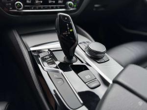 Pelēks BMW 520 2017 Utena, ar dzinēja tilpumu 2.00 L un nobraukumu 225 tūkst. km par 17800 €, foto 37 vietnē AUTOMOTO.COM.LV