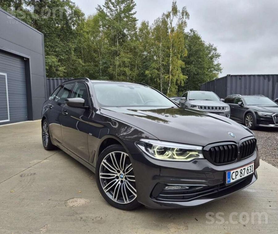 Grey BMW 520 2017 in Riga, with an engine capacity of 2.00 L and mileage of 333 thousand km for 14950 €, photo 3 on AUTOMOTO.COM.LV