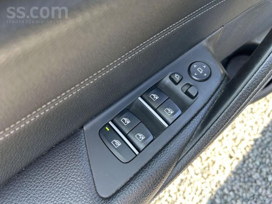 Grey BMW 520 2017 in Riga, with an engine capacity of 2.00 L and mileage of 333 thousand km for 14950 €, photo 24 on AUTOMOTO.COM.LV