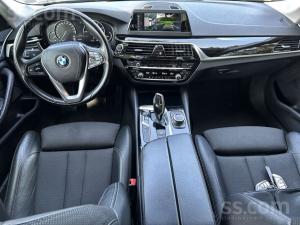 Grey BMW 520 2017 in Riga, with an engine capacity of 2.00 L and mileage of 333 thousand km for 14950 €, photo 25 on AUTOMOTO.COM.LV