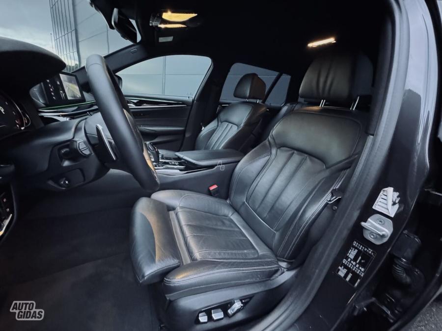 Pelēks BMW 520 2017 Kauņa, ar dzinēja tilpumu 2.00 L un nobraukumu 271 tūkst. km par 17800 €, foto 11 vietnē AUTOMOTO.COM.LV
