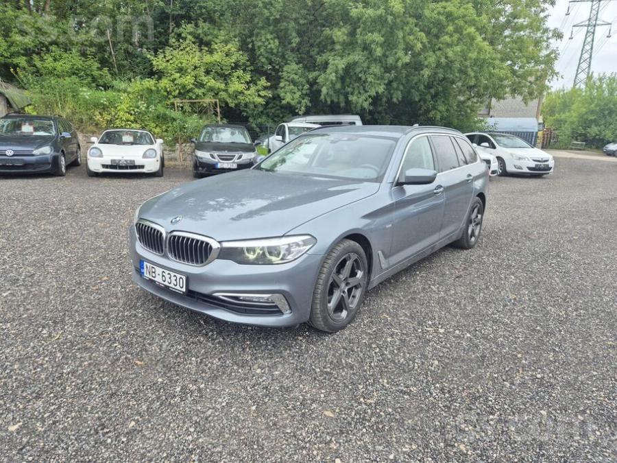 Grey BMW 520 2018 in Riga, with an engine capacity of 2.00 L and mileage of 188 thousand km for 19490 €, photo 4 on AUTOMOTO.COM.LV