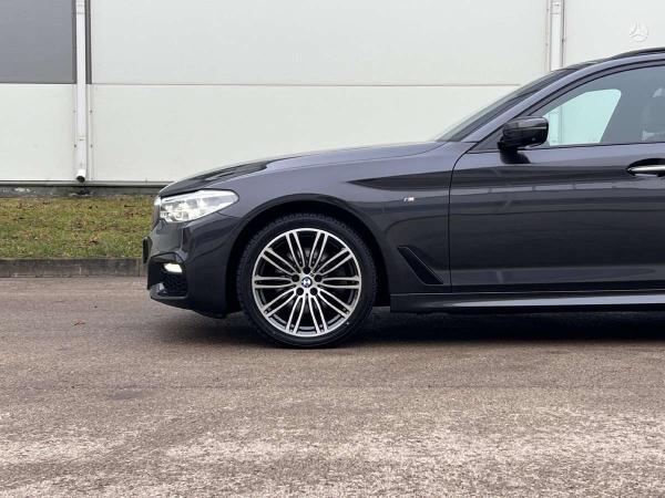 Pelēks BMW 520 2018 Kauņa, ar dzinēja tilpumu 2.00 L un nobraukumu 265 tūkst. km par 19800 €, foto 8 vietnē AUTOMOTO.COM.LV