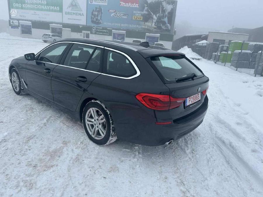 Grey BMW 520 2018 in Taurage, with an engine capacity of 2.00 L and mileage of 254 thousand km for 14399 €, photo 3 on AUTOMOTO.COM.LV