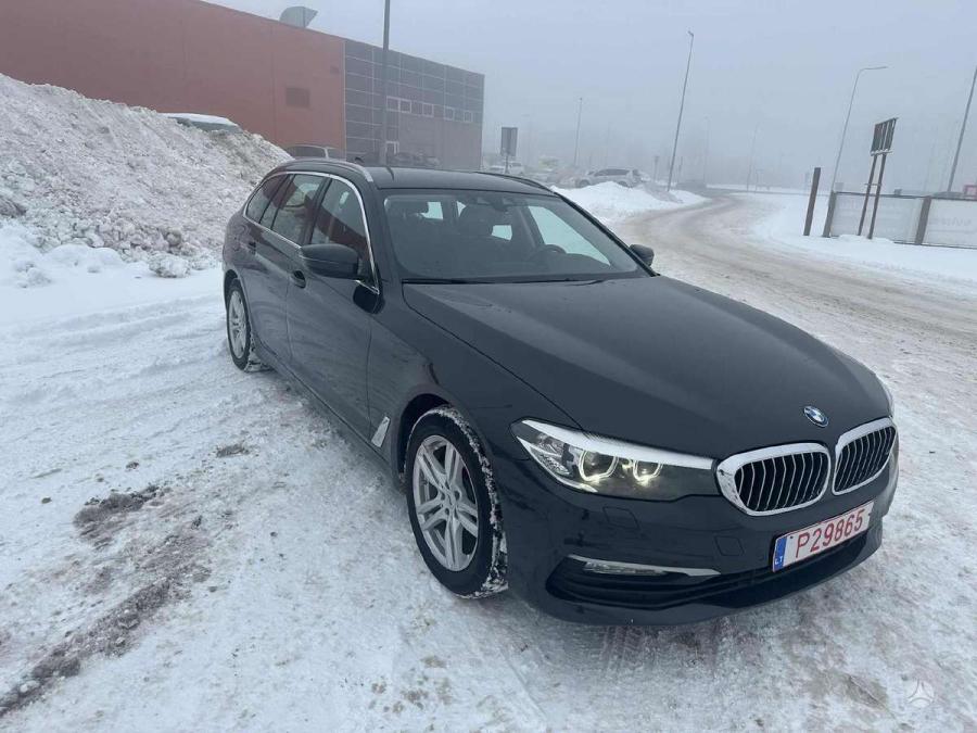 Grey BMW 520 2018 in Taurage, with an engine capacity of 2.00 L and mileage of 254 thousand km for 14399 €, photo 9 on AUTOMOTO.COM.LV