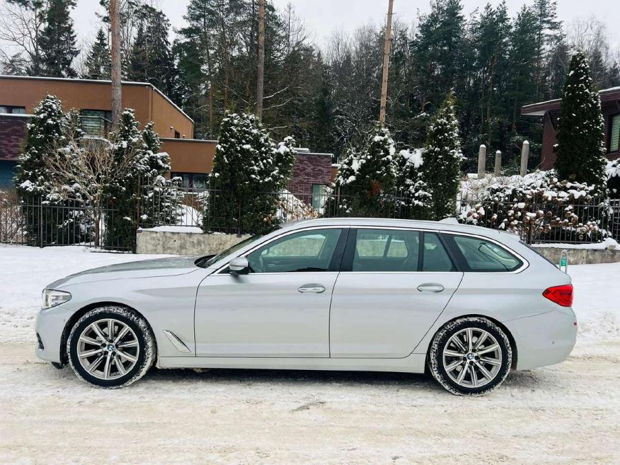 Pelēks BMW 520 2018 Viļņa, ar dzinēja tilpumu 2.00 L un nobraukumu 298 tūkst. km par 13800 €, foto 2 vietnē AUTOMOTO.COM.LV
