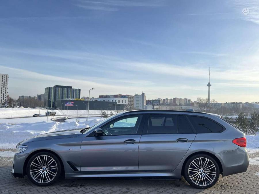 Pelēks BMW 520 2018 Viļņa, ar dzinēja tilpumu 2.00 L un nobraukumu 209 tūkst. km par 18500 €, foto 4 vietnē AUTOMOTO.COM.LV