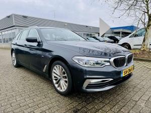 Grey BMW 520 2018 in Vilnius, with an engine capacity of 2.00 L and mileage of 225 thousand km for 16999 €, photo 2 on AUTOMOTO.COM.LV